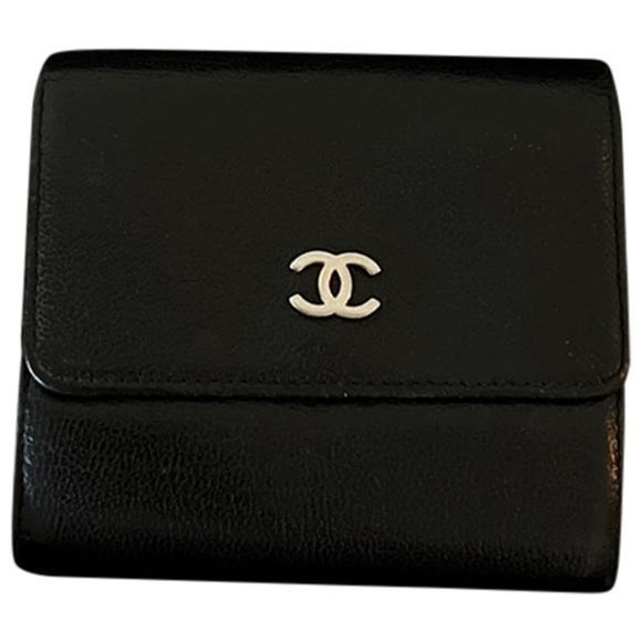 CHANEL | Bags | Vintage Chanel Compact Wallet | Poshmark